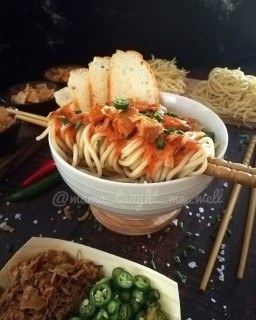 Chicken Sago Ufo Pies recipe by Ruhana Ebrahim